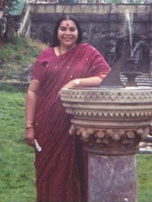 Jedi-Essay on Sari and Things with Expressive Symbols of Love - free ...